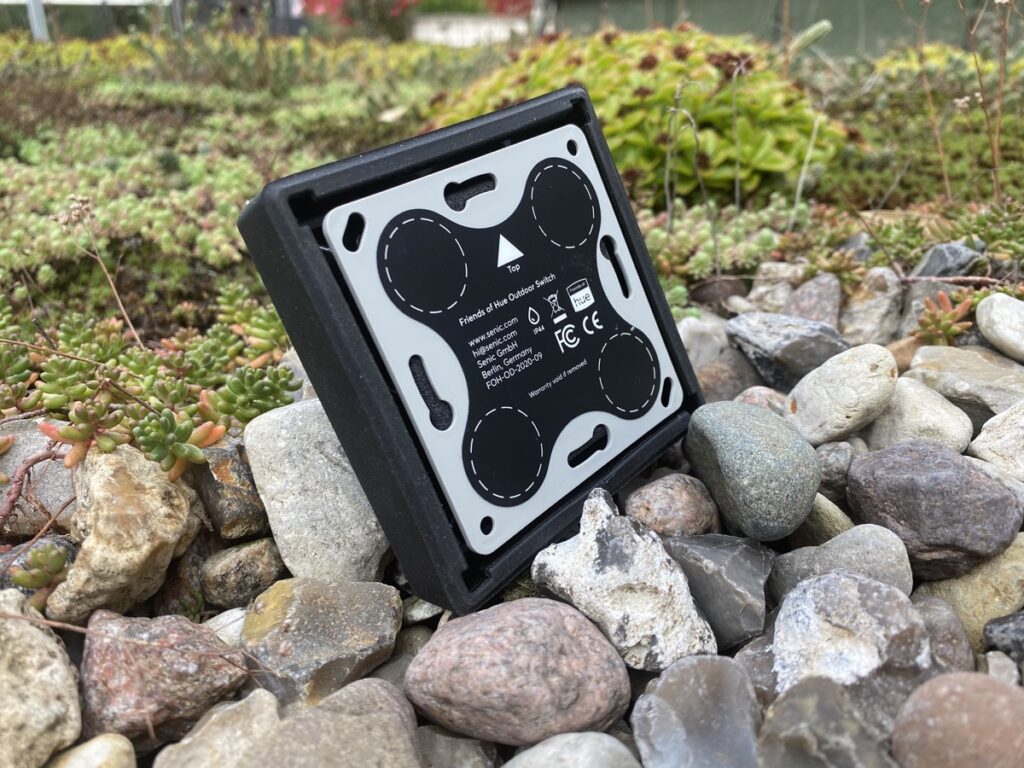 First impression of the new Friends of Hue Outdoor Switch - Hueblog.com