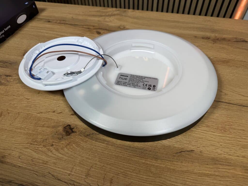 First impressions of the new Philips Hue Tento ceiling light - Hueblog.com